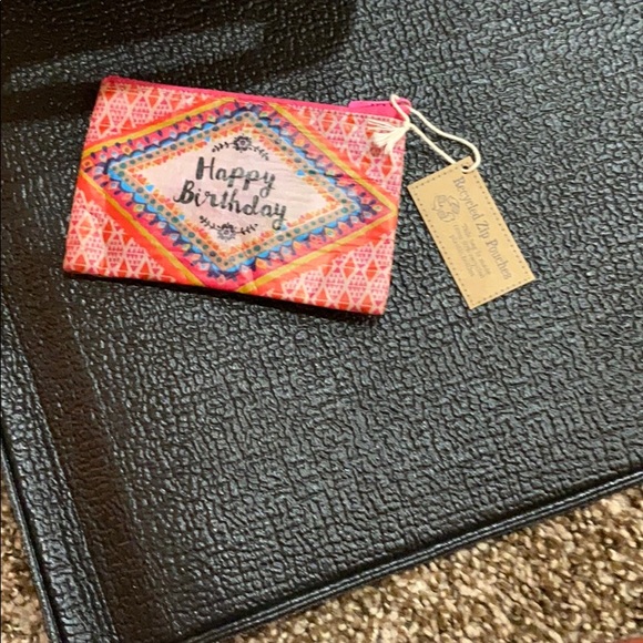 NATURAL LIFE | Accessories | Nwt Natiral Life Pouch | Poshmark